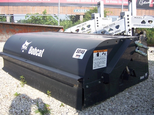 Bobcat 72"SWEEPER Attachments - Construction transport quote to Des ...
