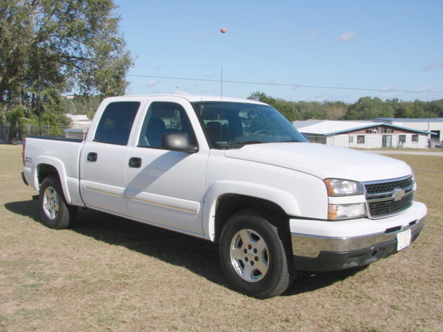 Chevrolet 1500 LT Trucks - Conventional Tractor transport quote to ...