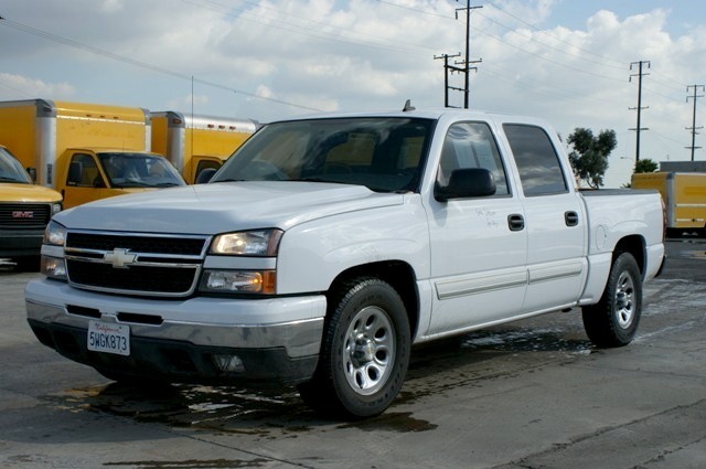 Chevrolet 1500 Silverado Trucks - Pickup transport quote to Las Vegas ...