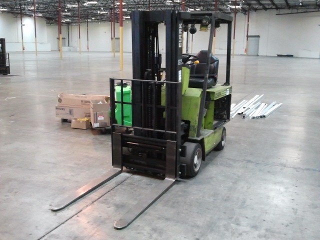 Clark ECS25 Forklifts - Electric transport quote to San Francisco, CA ...