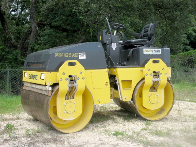 Bomag BW135AD Compactor Specs and Dimensions - VeriTread