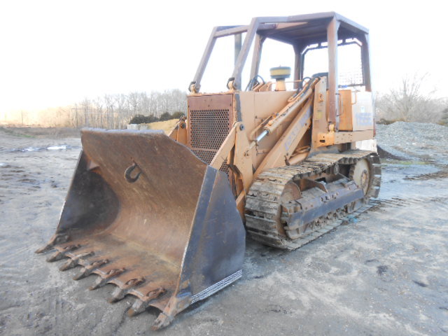 Case 1155E Crawler Tractor Specs and Dimensions - VeriTread