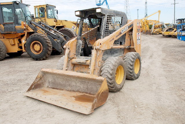 Case 70XT Skid Steer Loader Specs and Dimensions - VeriTread