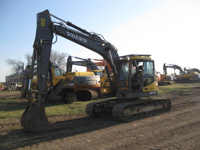 Volvo ECR145CL Excavator Specs and Dimensions - VeriTread