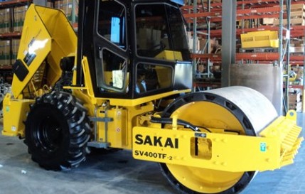 Sakai SV400TF2 Compactor Specs and Dimensions - VeriTread