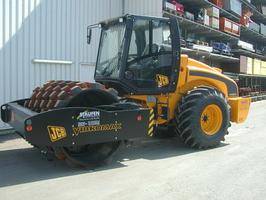 JCB VM200PD Compactor Specs and Dimensions - VeriTread