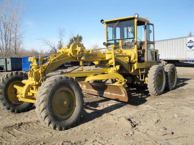 Caterpillar 112E Motor Grader Specs and Dimensions - VeriTread