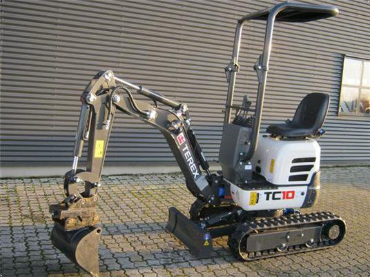 Terex TC10 Mini Excavator Specs: Dimensions & Weight | VeriTread