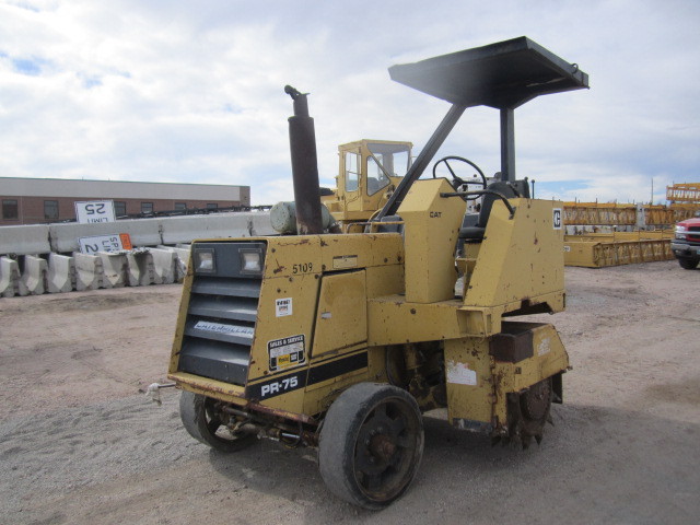 Caterpillar PR75 Paver Specs and Dimensions - VeriTread