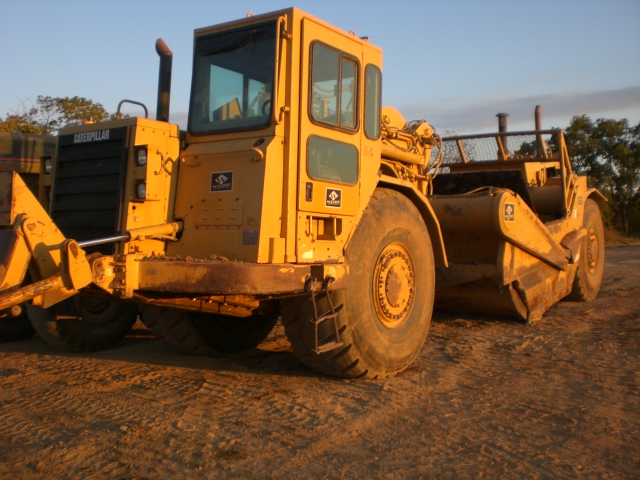 Caterpillar 627G Scraper Specs and Dimensions - VeriTread