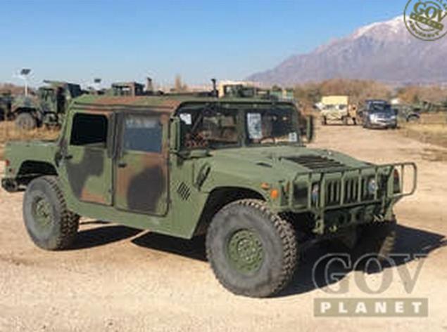 AM General M998Humvee Humvee Specs and Dimensions - VeriTread