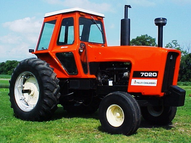 Allis-Chalmers 7020 Farm Tractor Specs and Dimensions - VeriTread