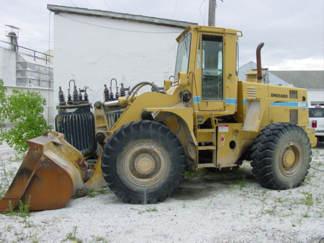 Dresser 530 Wheel Loader Specs and Dimensions - VeriTread