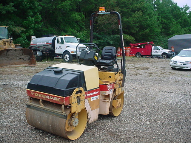 Dynapac CC102 Compactor Specs and Dimensions - VeriTread