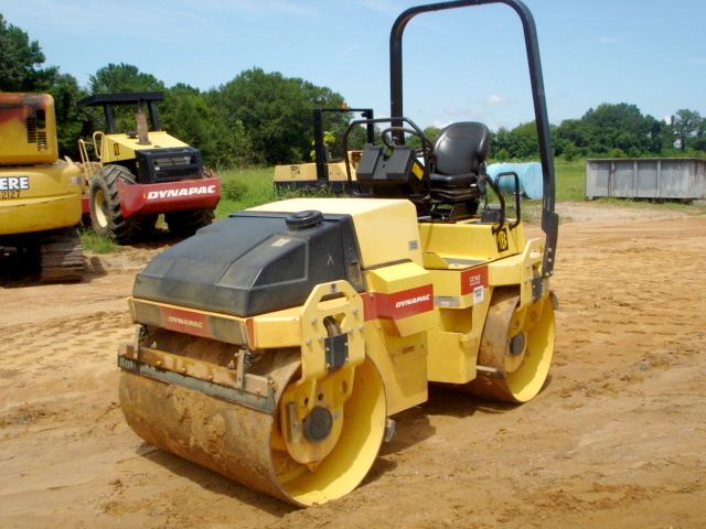 Dynapac CC142 Compactor Specs and Dimensions - VeriTread