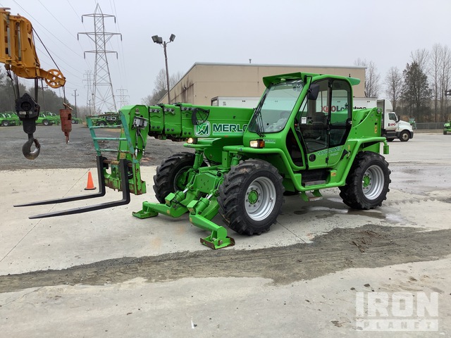Merlo P40.17US Telehandler Specs and Dimensions - VeriTread