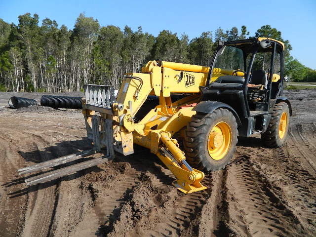 JCB 532 Telehandler Specs and Dimensions - VeriTread