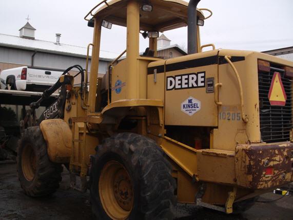 John Deere TC44HTCLOGLOADER Wheel Loader Specs and Dimensions - VeriTread