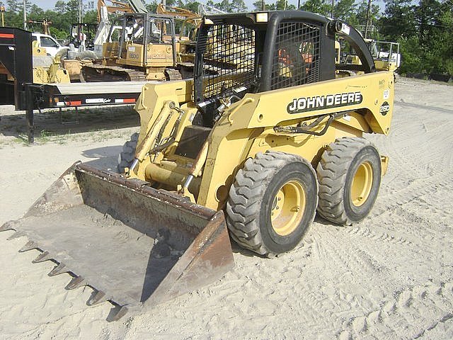 John Deere 260 Skid Steer Loader Specs and Dimensions - VeriTread