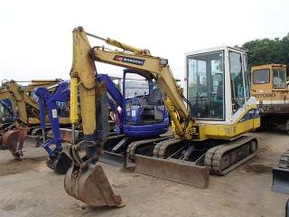 Komatsu PC30 6 Mini Excavator Specs and Dimensions - VeriTread