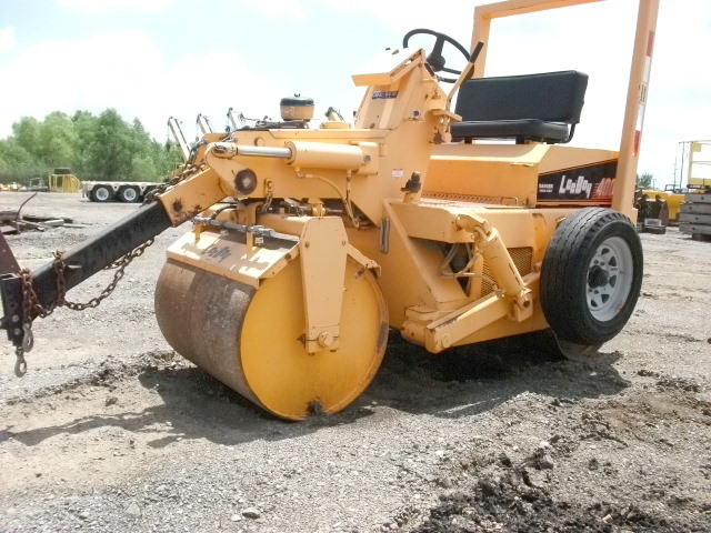 LeeBoy 400T Compactor Specs: Dimensions & Weight | VeriTread