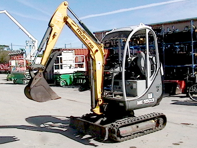 Mustang ME1503 Mini Excavator Specs: Dimensions & Weight | VeriTread