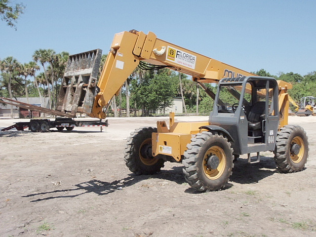 Mustang 844 Telehandler Specs and Dimensions - VeriTread
