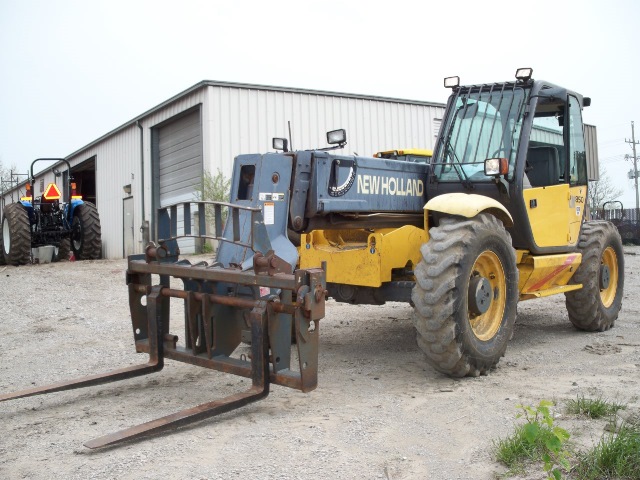 New Holland LM850 Telehandler Specs and Dimensions - VeriTread