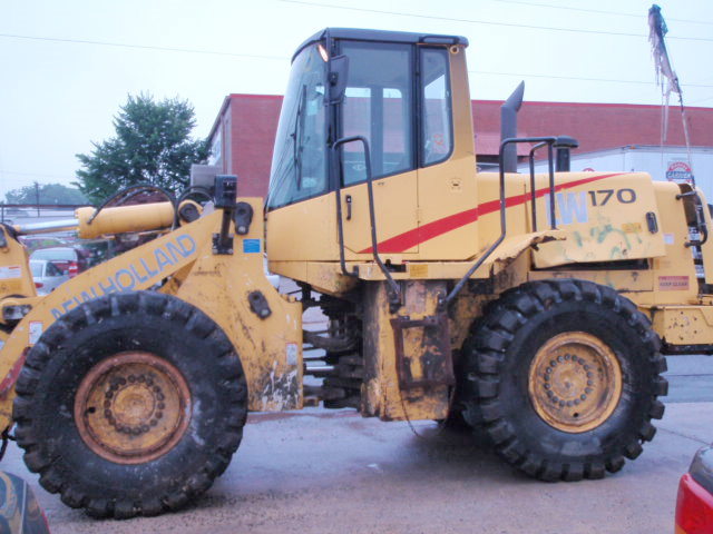 New Holland LW170 Wheel Loader Specs and Dimensions - VeriTread