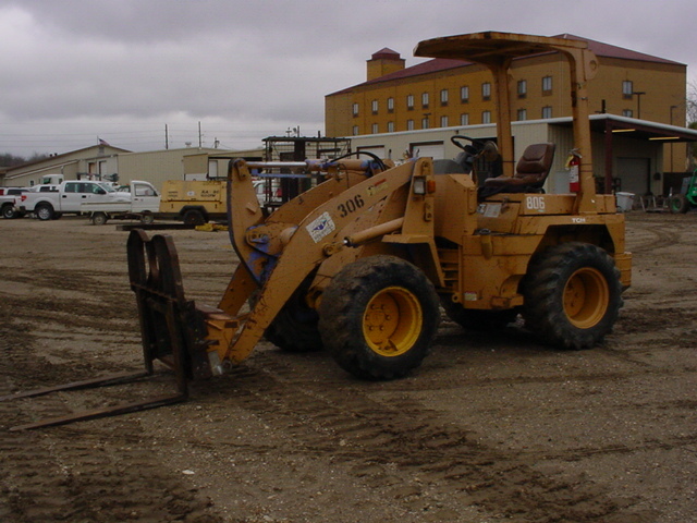 TCM 806 Wheel Loader Specs and Dimensions - VeriTread