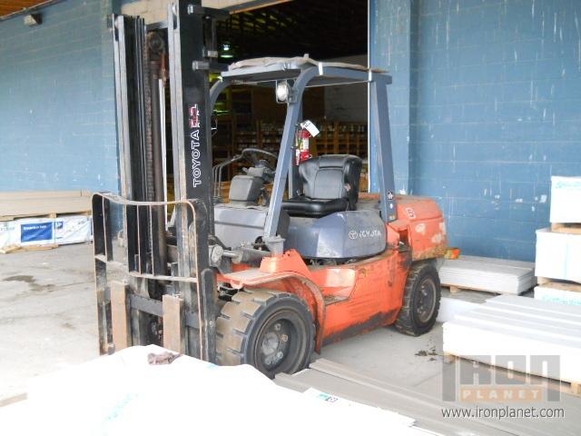 Toyota 7FDU35 Forklifts Cushion Tire Specs and Dimensions - VeriTread