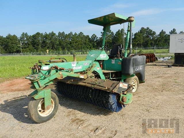 Terramite TSS38 Brooms Sweeper Specs and Dimensions - VeriTread