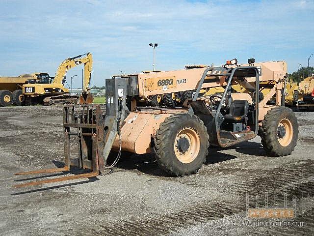 Case 688GSERIESII Telehandler Specs and Dimensions - VeriTread