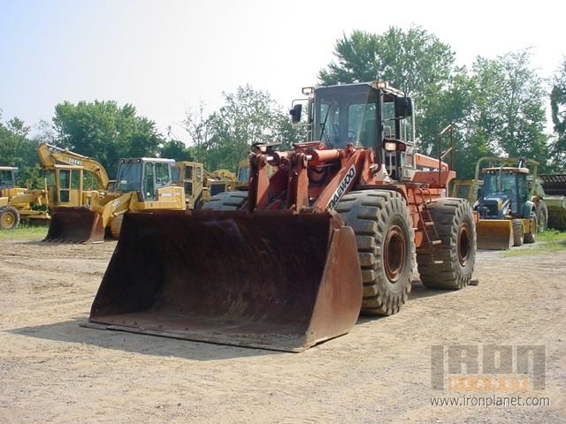 Daewoo MEGA400IIIPLUS Wheel Loader Specs and Dimensions - VeriTread