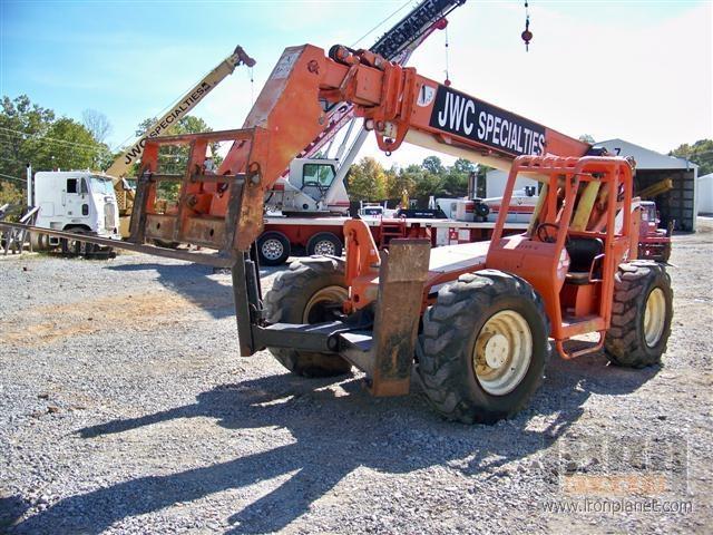 Sky Trak 9038 Telehandler Specs and Dimensions - VeriTread