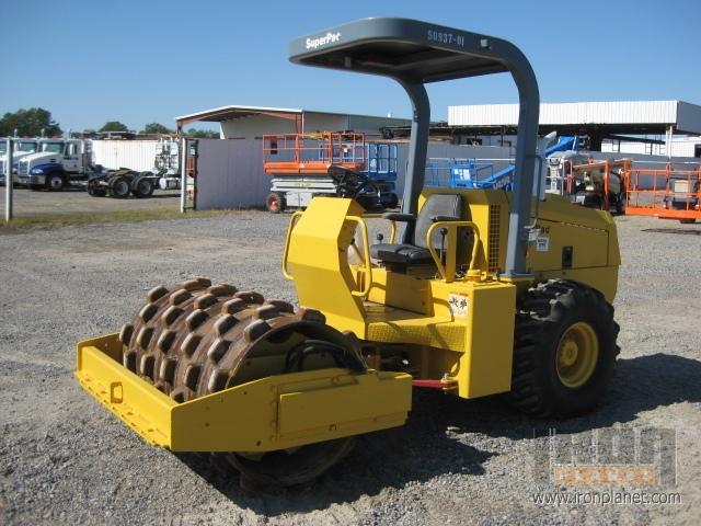 Super Pac 540 Compactor Specs and Dimensions - VeriTread