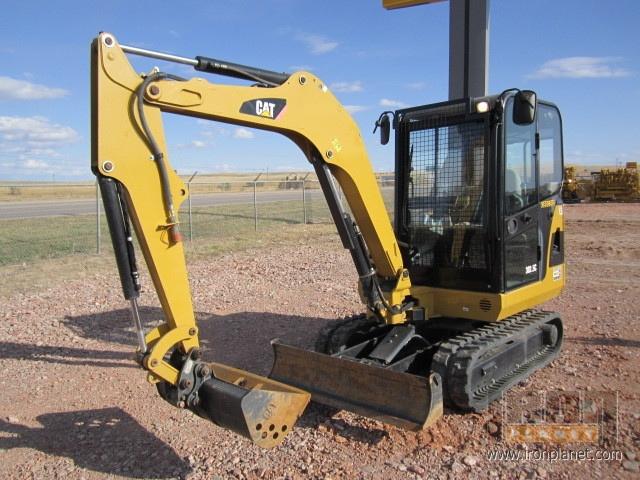 Caterpillar 3025C Mini Excavator Specs and Dimensions - VeriTread