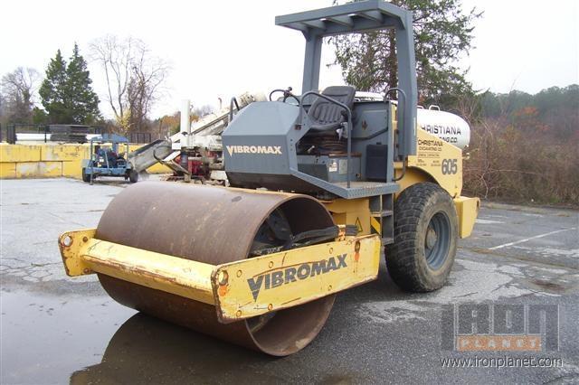Vibromax W605D Compactor Specs and Dimensions - VeriTread