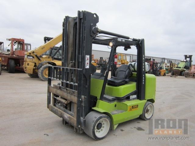 Clark CGC70L Forklifts Cushion Tire Specs and Dimensions - VeriTread