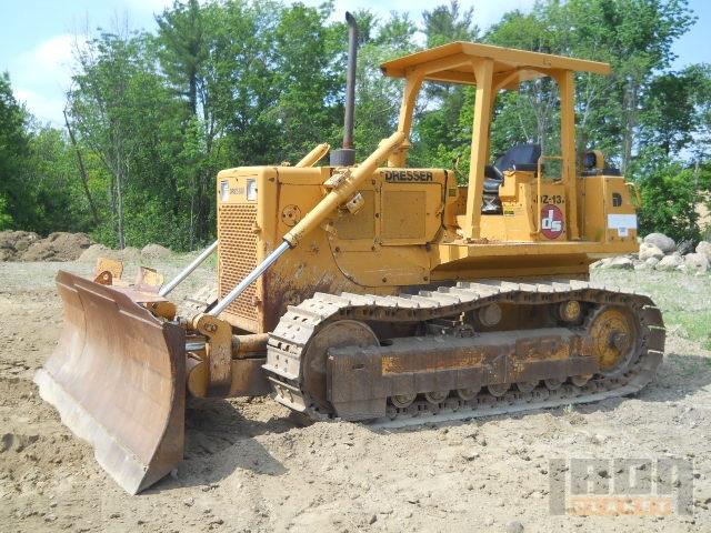 Dresser TD12C Crawler Tractor Specs: Dimensions & Weight | VeriTread