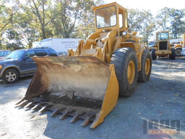 Caterpillar 966A Wheel Loader Specs and Dimensions - VeriTread