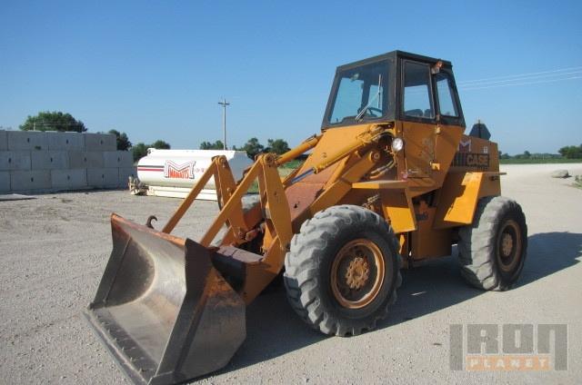 Case W18 Wheel Loader Specs and Dimensions - VeriTread