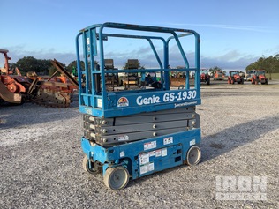Genie GS1930 Aerial Work Platforms transport quote to Houston, TX ...