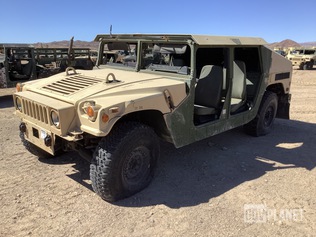 AM General M1151A1 Humvees transport quote to Las Vegas, NV. VeriTread ...