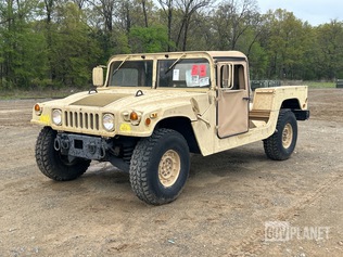 AM General M1097A2 Humvees transport quote to Magnolia, TX. VeriTread ...