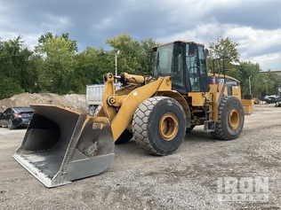 Cat 972G Wheel Loaders transport quote to Miami, FL. VeriTread Load 1896163