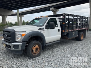 Ford F550 Trucks - Flatbed transport quote to Jessup, PA. VeriTread ...