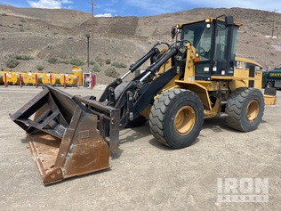 Cat IT38G Wheel Loaders transport quote to Aurora, CO. VeriTread Load ...