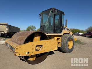 Cat CS563E Compactors transport quote to Bryan, TX. VeriTread Load 1677834