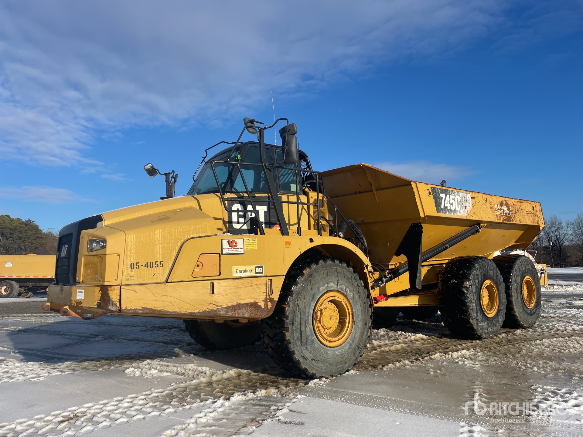Caterpillar 745C Articulated Dump Trucks transport quote to Bluffton ...